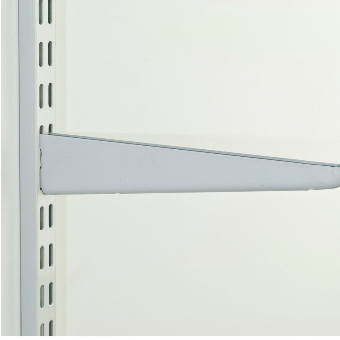 Twin Slot Shelving Brackets - White | Twin Slot Shelving Brackets ...